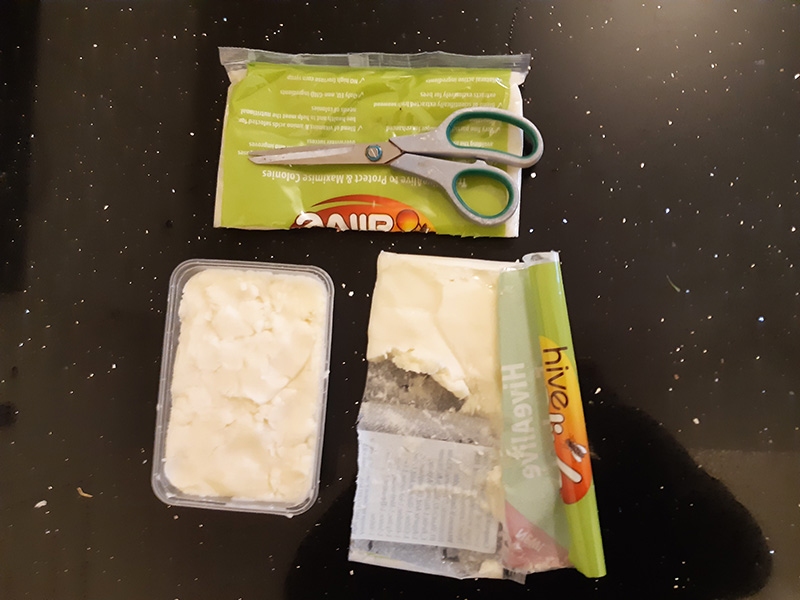 Our method - winter honey bee protection and colony survival